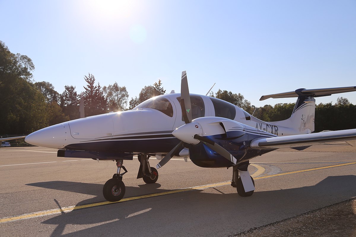 First Diamond Aircraft DA62 for Israel - Diamond Aircraft Industries