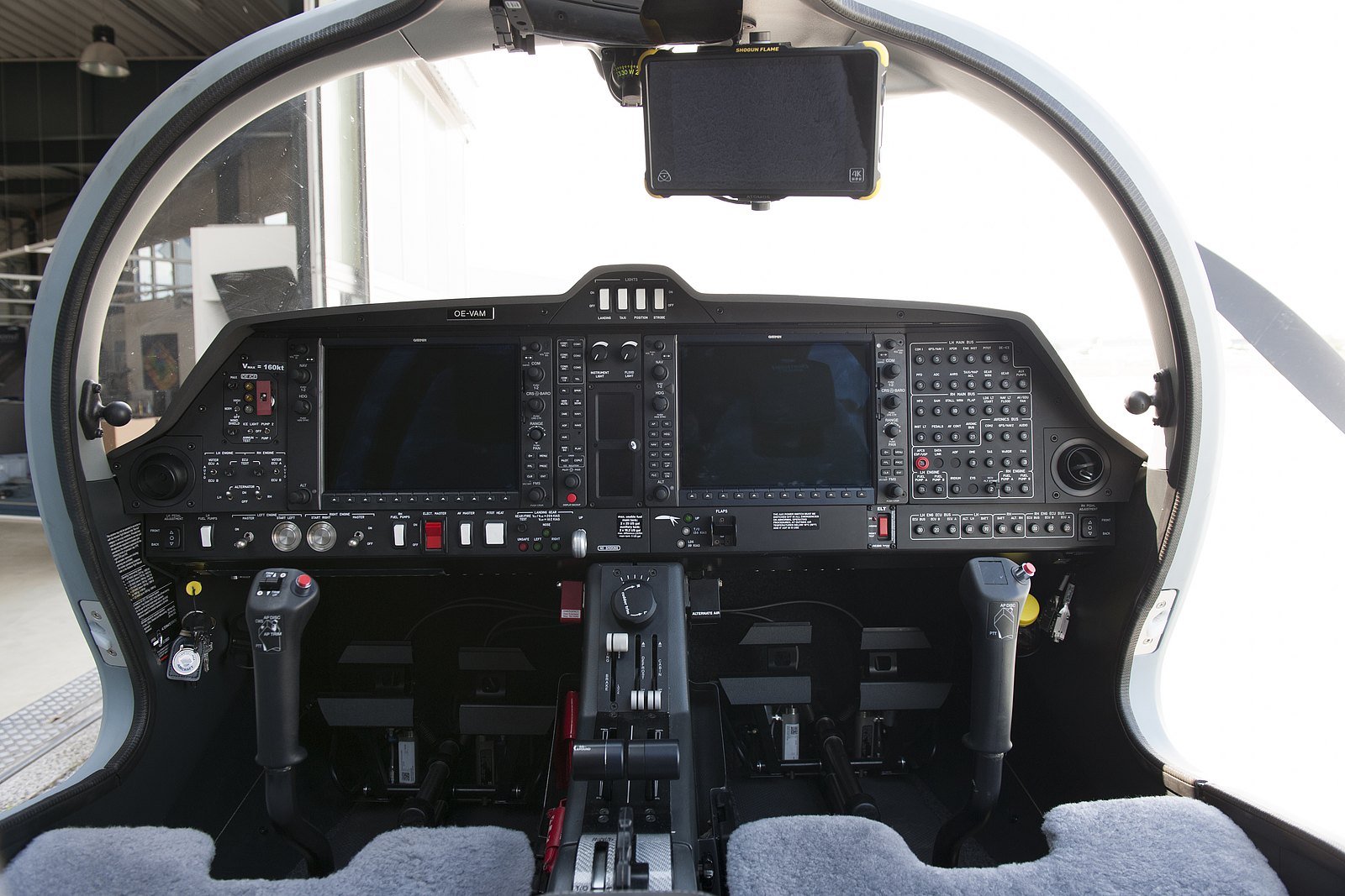 DA62 MPP – The next special mission experience - Diamond Aircraft ...