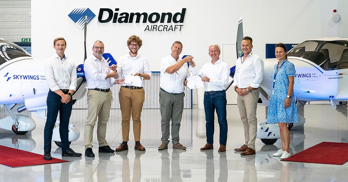 Skywings Flight Training Takes Delivery of New Diamond DA40 Aircraft ...