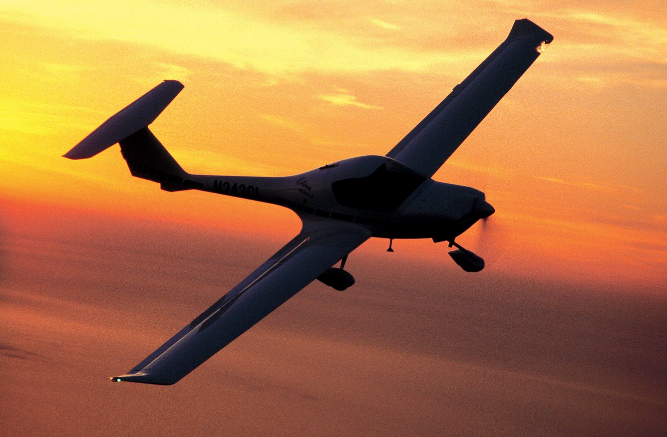 DA20 Series – Space, Speed and Style - Diamond Aircraft Industries