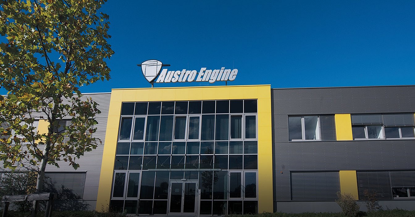 Downloads - Diamond Aircraft Industries