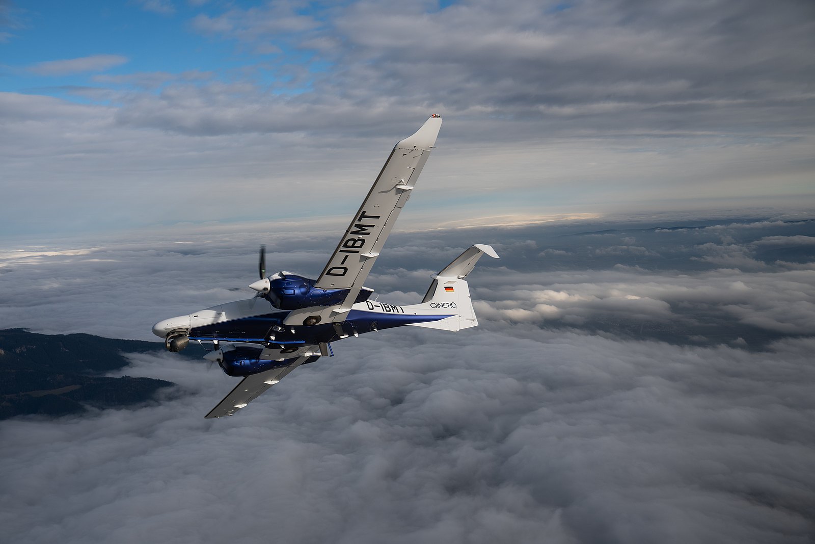 Diamond Aircraft Delivers Advanced Surveillance Aircraft Equipped with ...