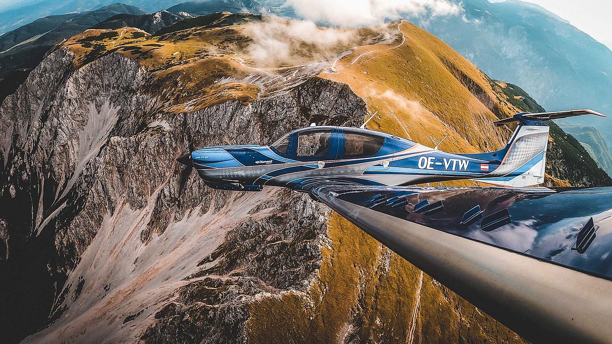 DA50 RG - Flight Review - Diamond Aircraft Industries