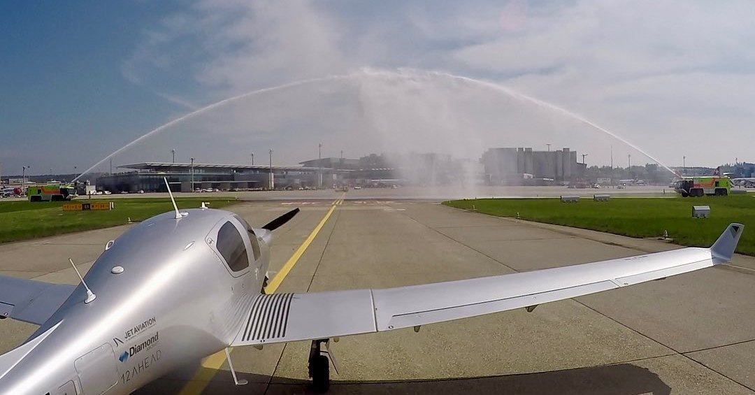 Diamondo Earthrounding in a DA50 RG - Mission accomplished - Diamond ...