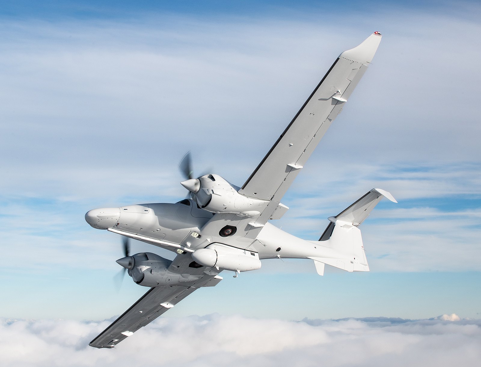 Diamond Aircraft Delivers DA62 MPP to TU Dresden: A Milestone for ...