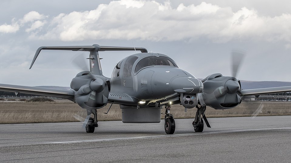 Images - Diamond Aircraft Industries