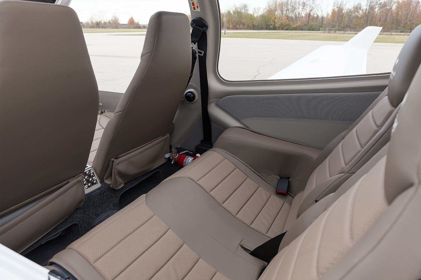 DA40 Series – Airborne innovation - Diamond Aircraft Industries