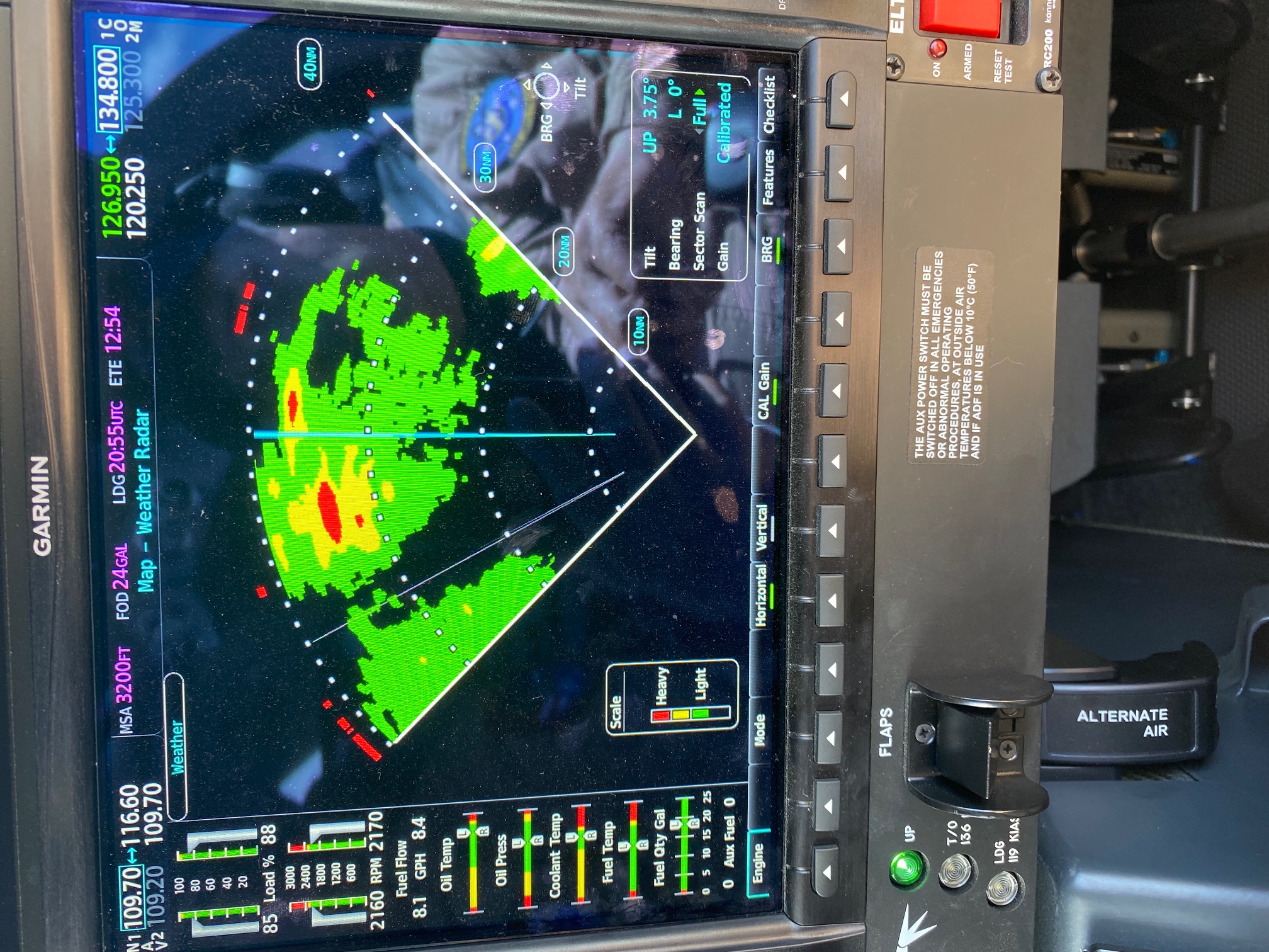 A successful DA62 MPP demonstration tour through the US - Diamond ...