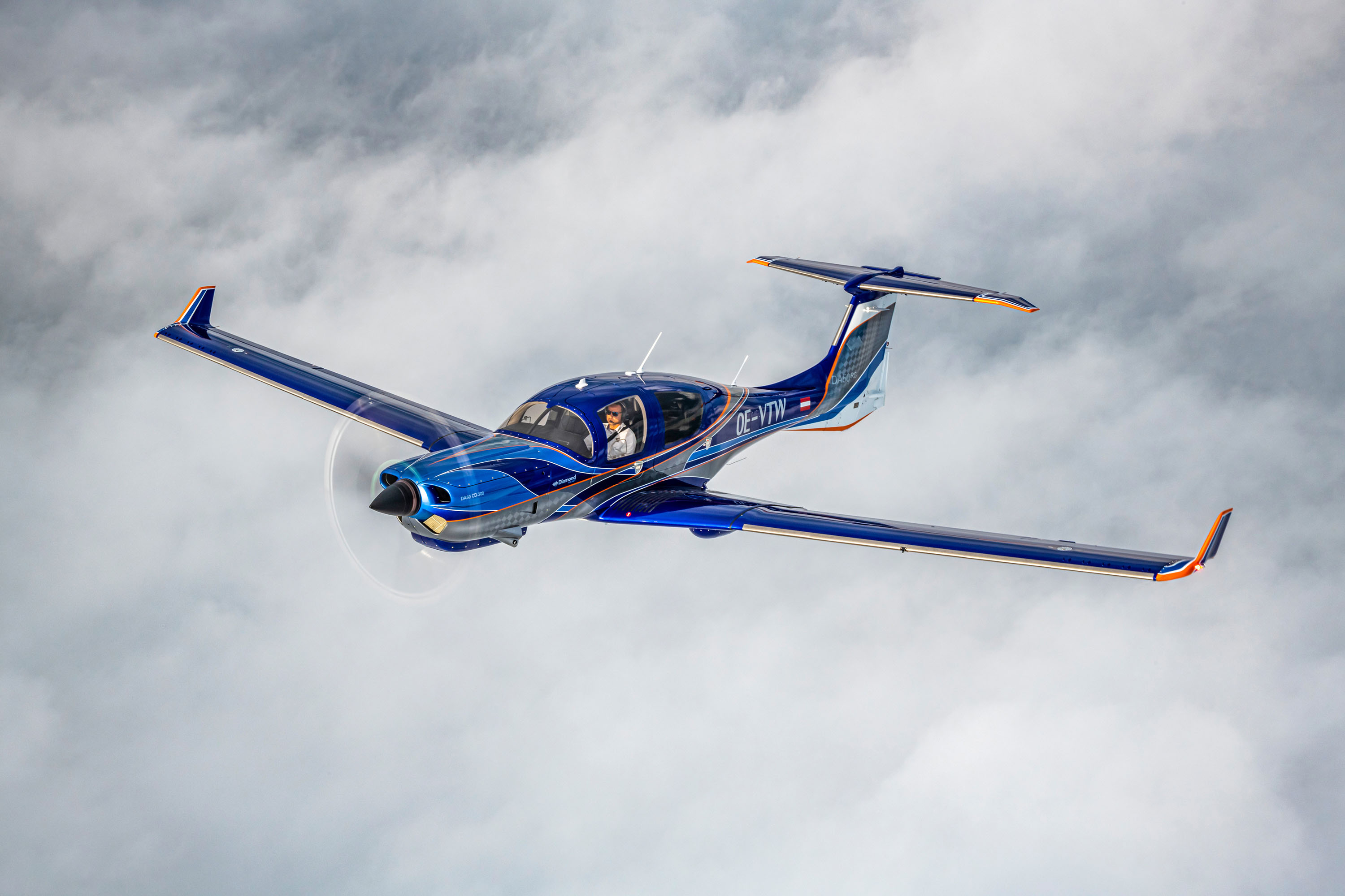 The Story of the DA50 RG - Diamond Aircraft Industries