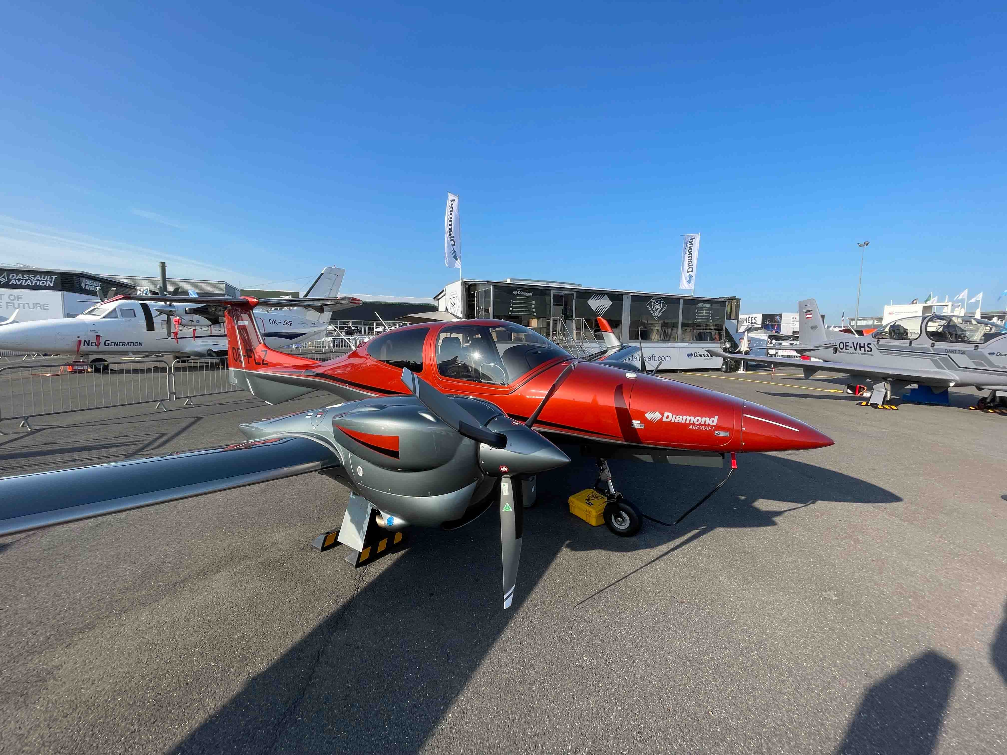 Diamond Aircraft at Paris Airshow 2023 - a review - Diamond Aircraft ...
