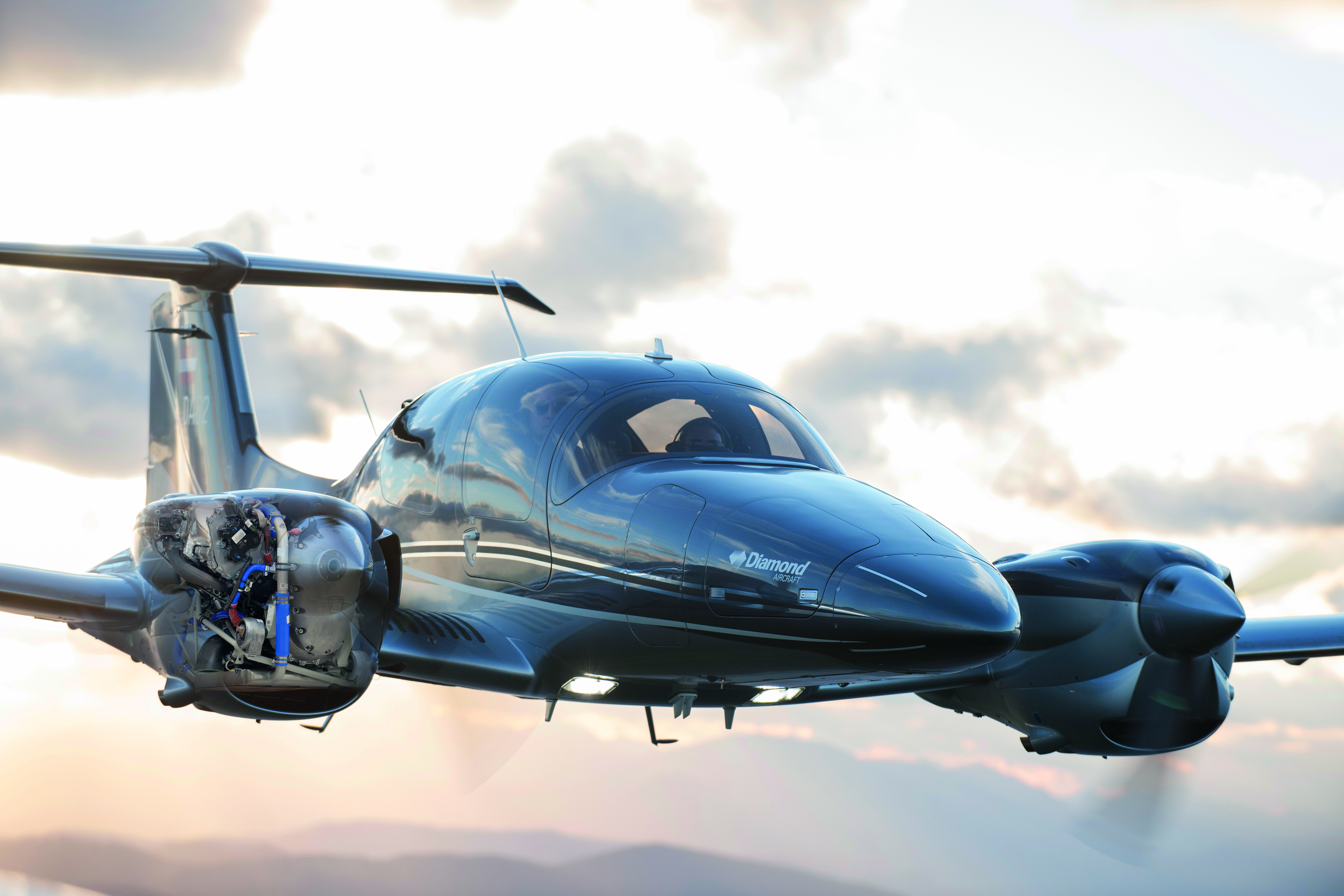 Diamond Aircraft and Austro Engine announce the “Diamond Airframe and ...