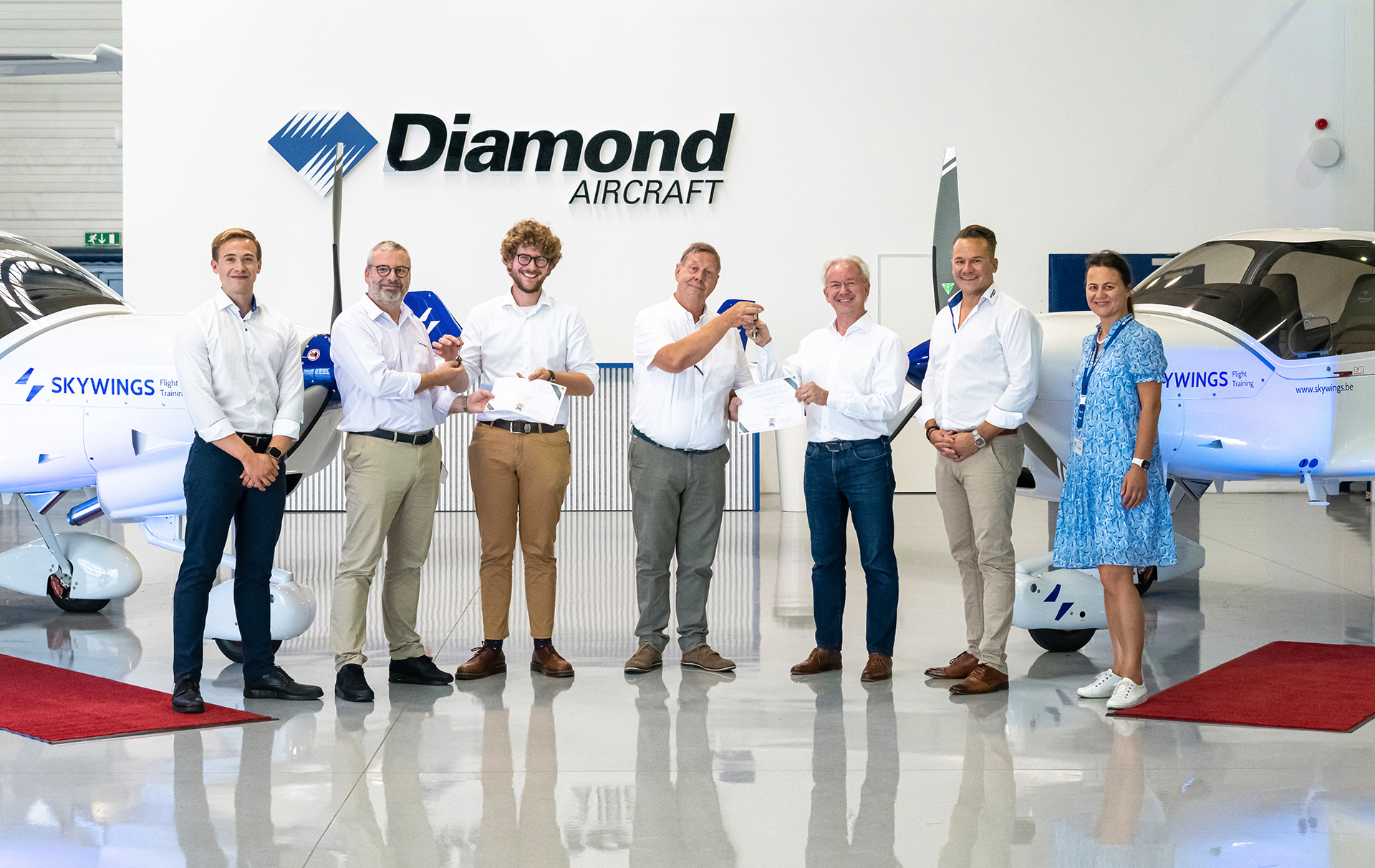 Skywings Flight Training Takes Delivery of New Diamond DA40 Aircraft ...