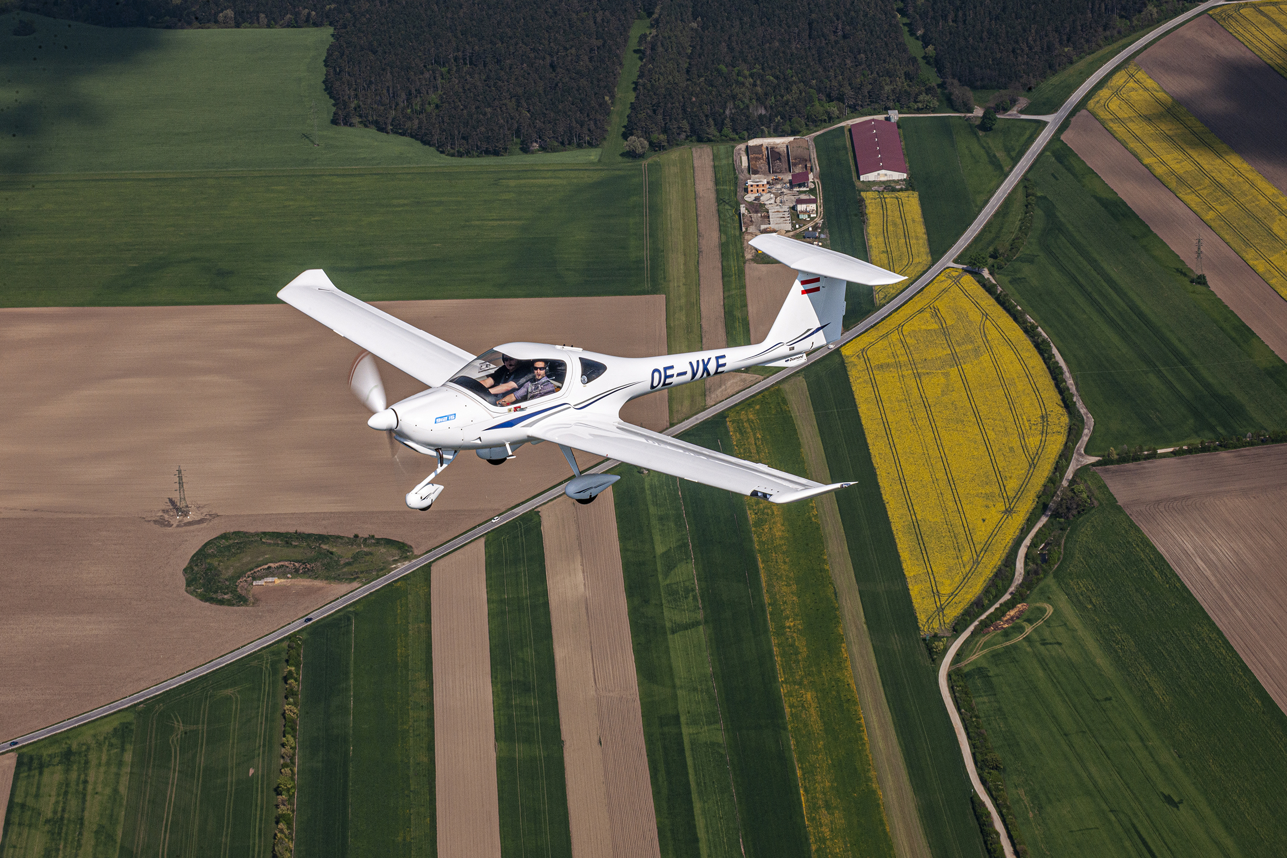 Diamond Aircraft Reintroduces the Beloved DA20i Katana to European ...