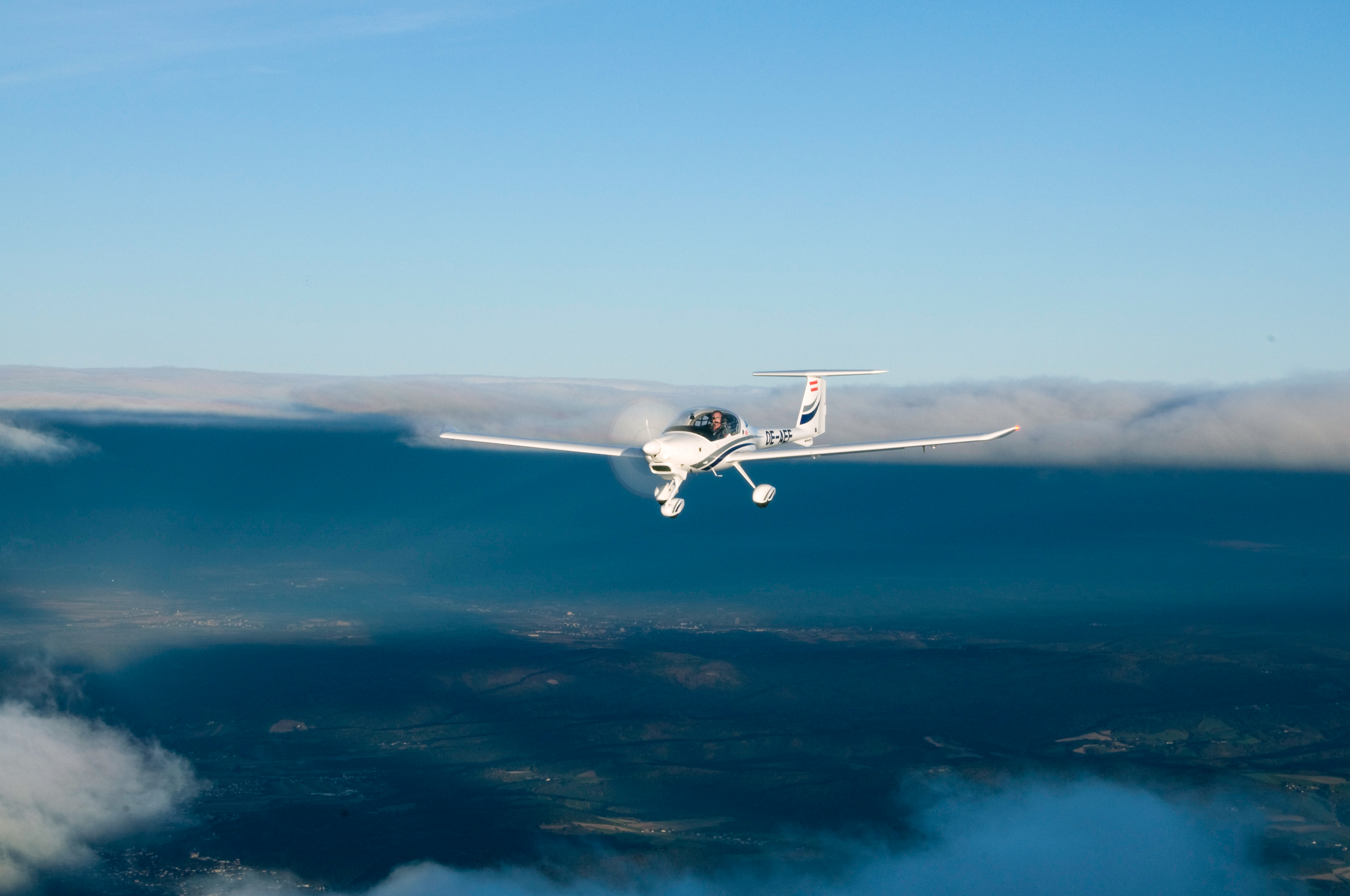 DA20 Series – Space, Speed and Style - Diamond Aircraft Industries