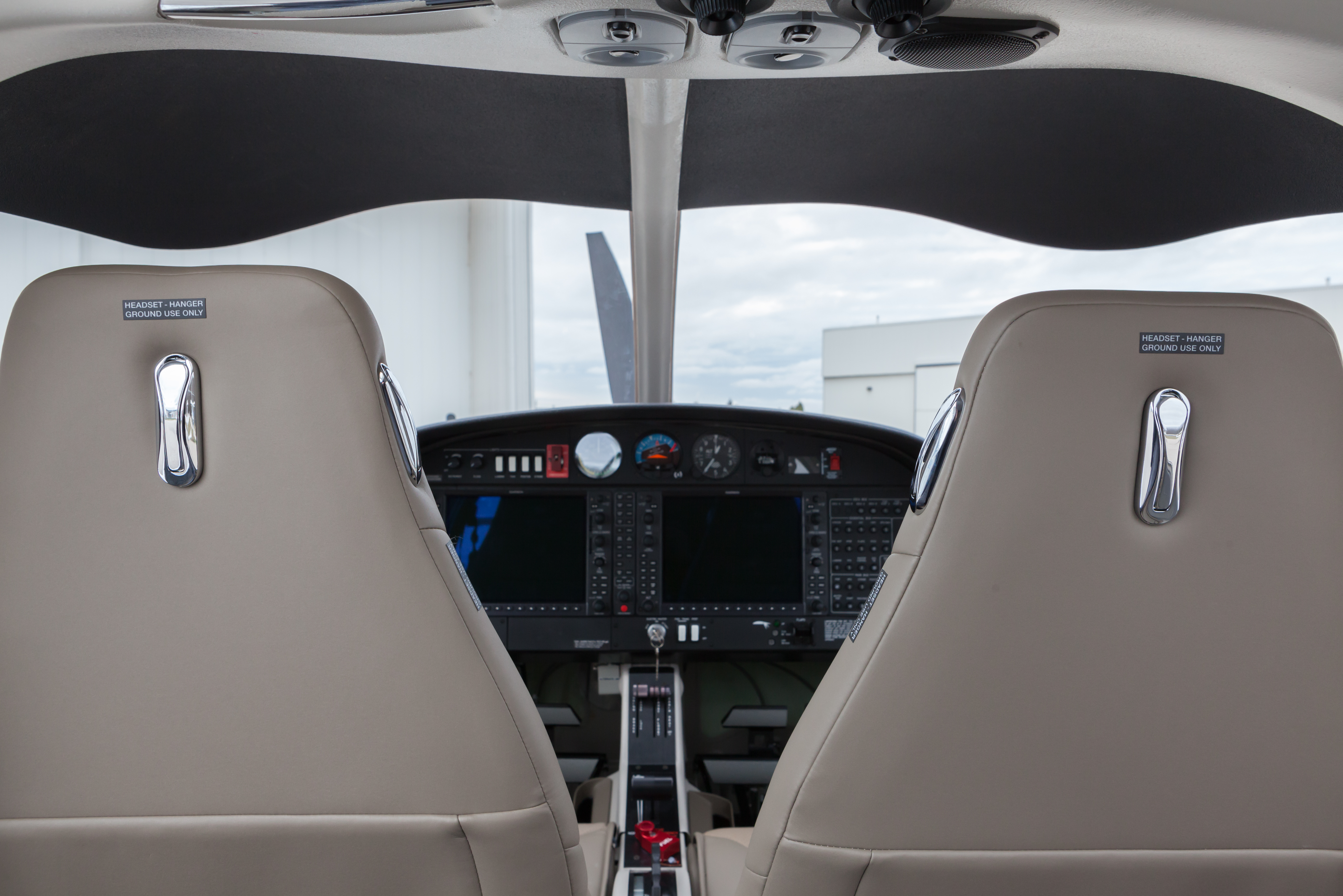 DA40 Series – Airborne innovation - Diamond Aircraft Industries