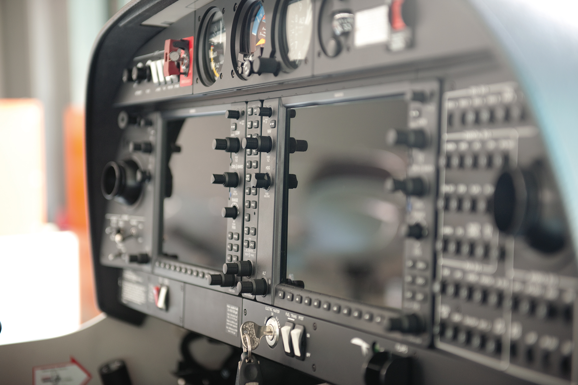 DA40 Series – Airborne innovation - Diamond Aircraft Industries