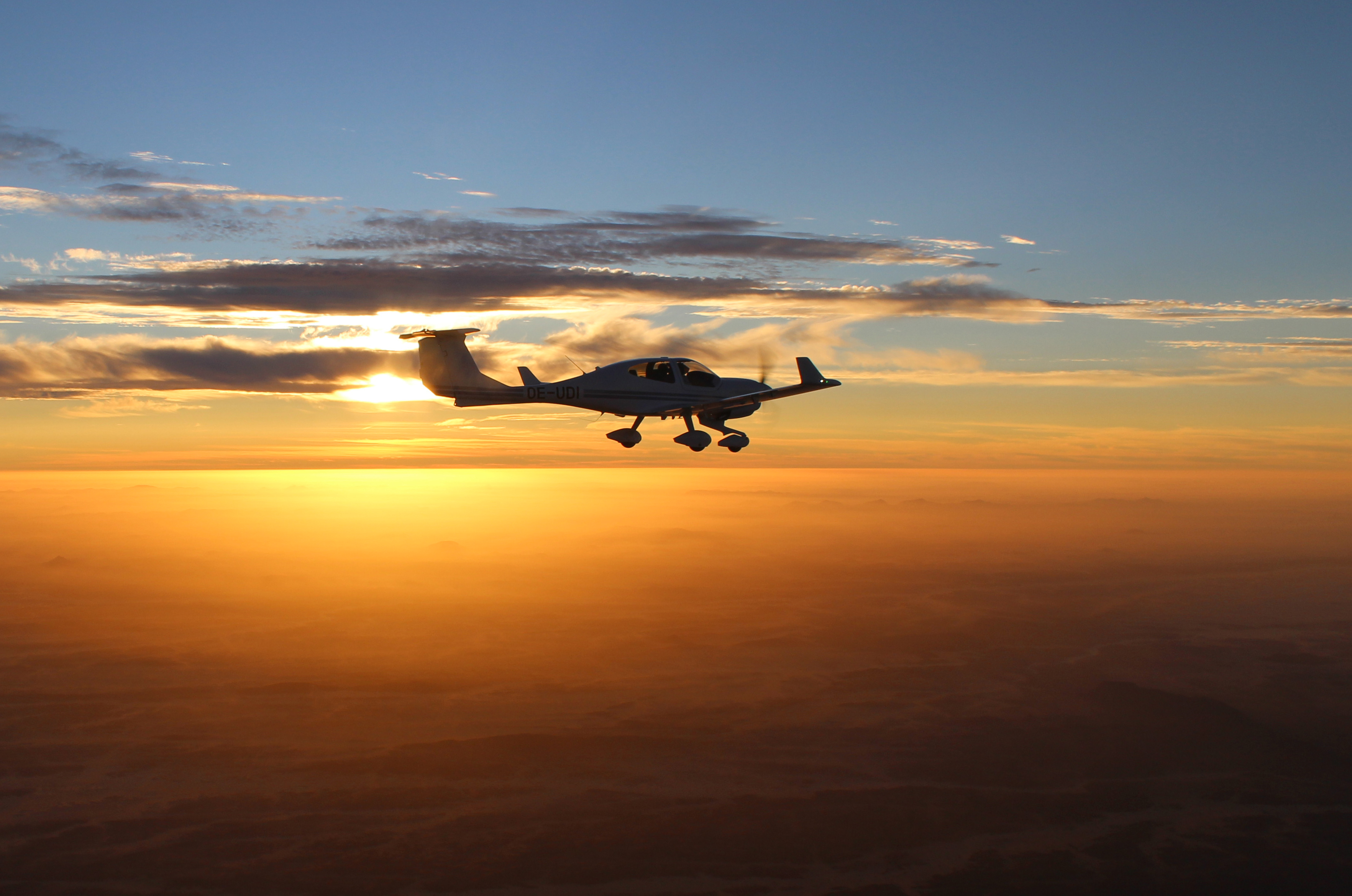 DA40 Series – Airborne innovation - Diamond Aircraft Industries