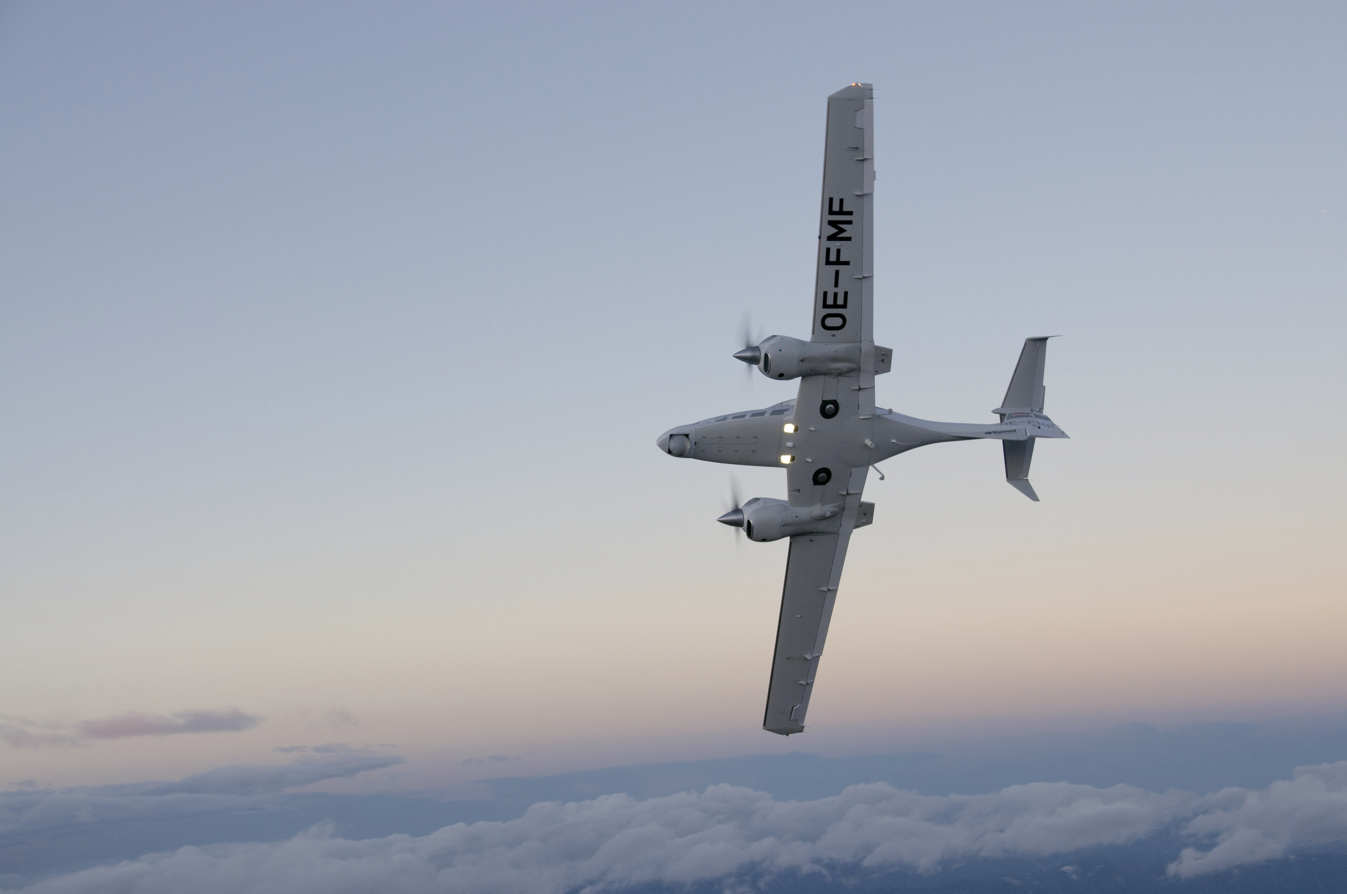 DA42 MPP – A powerful and cost-effective mission solution - Diamond ...