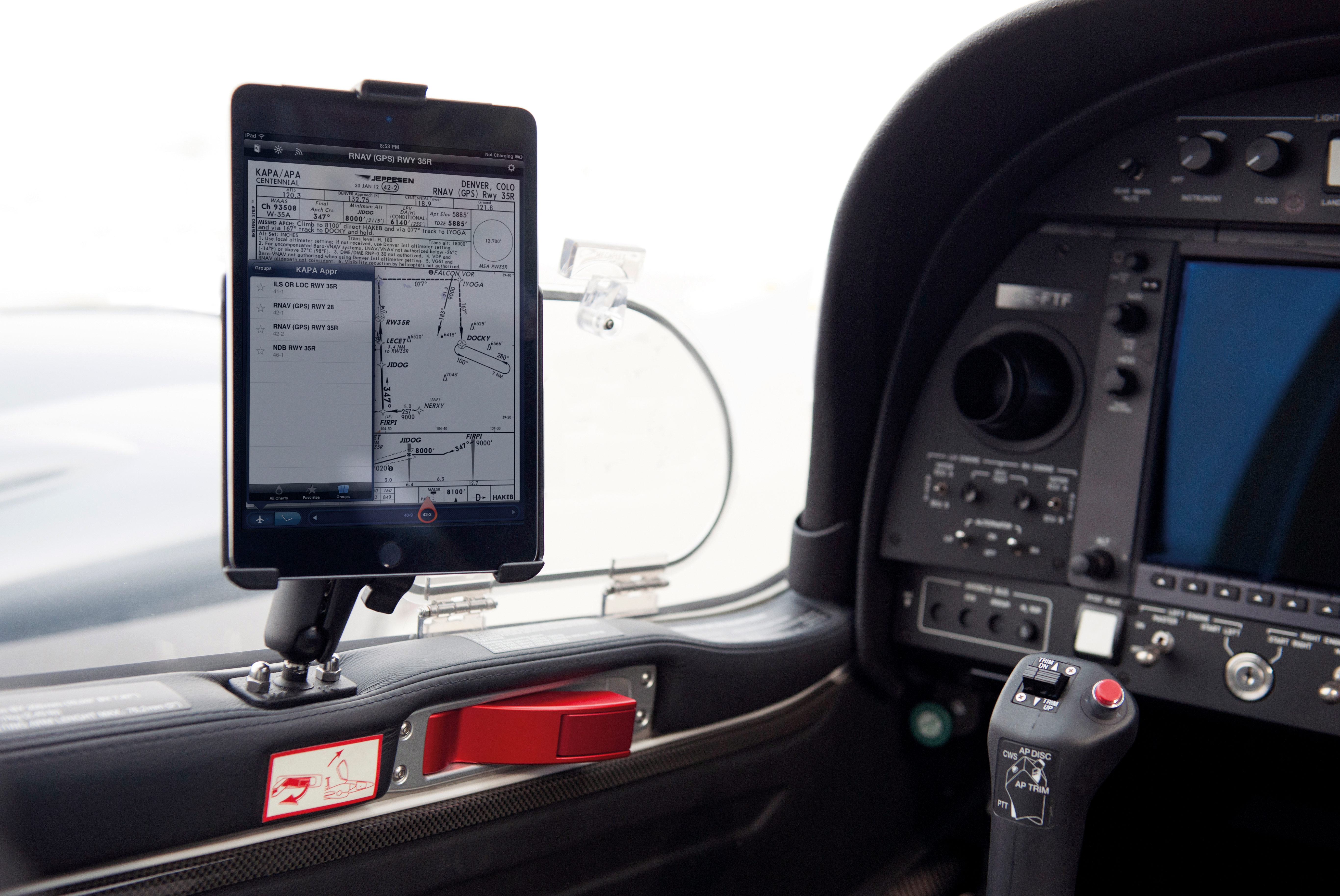 DA42 – The definition of perfection - Diamond Aircraft Industries