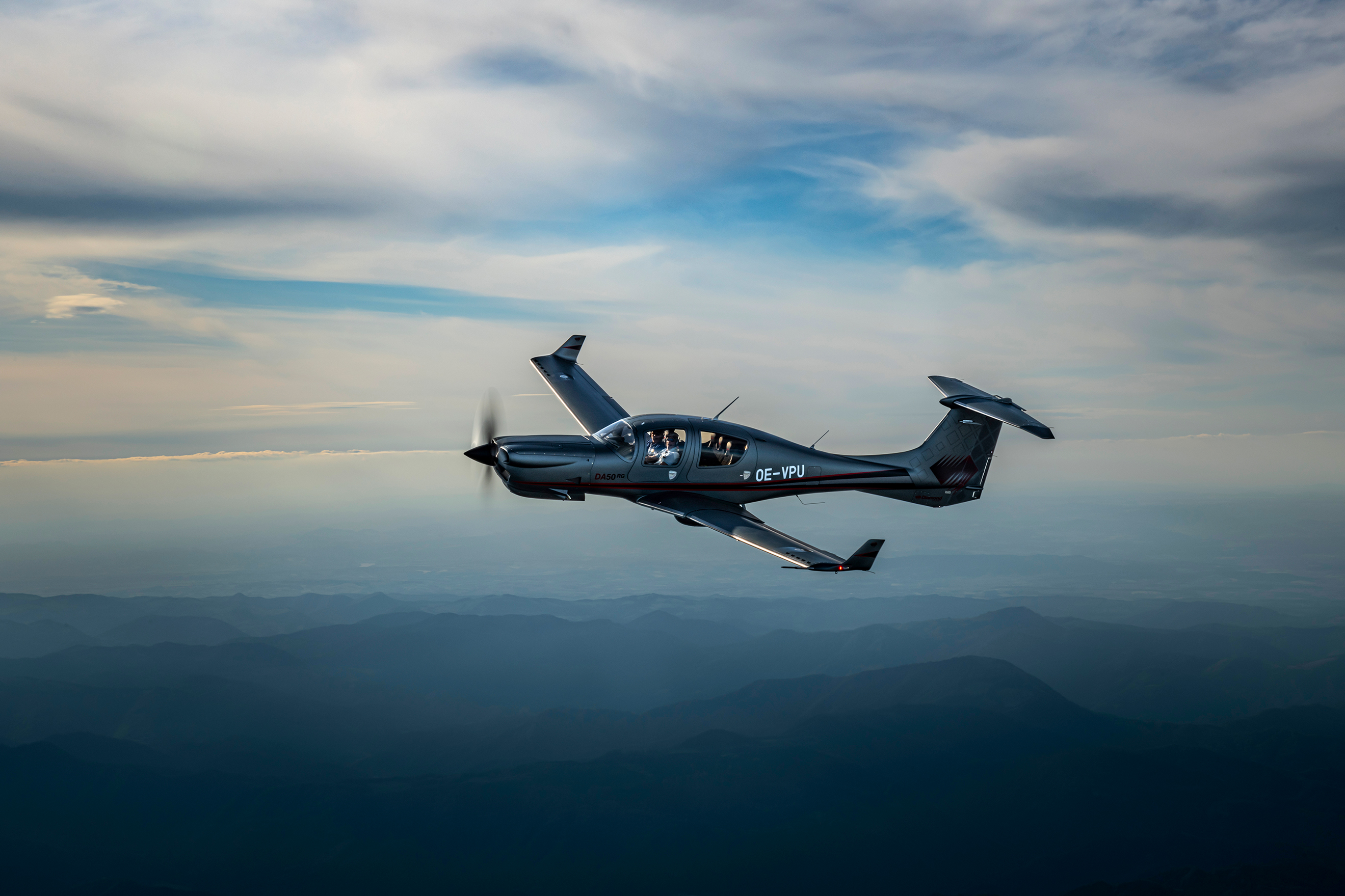 Diamond Aircraft Industries