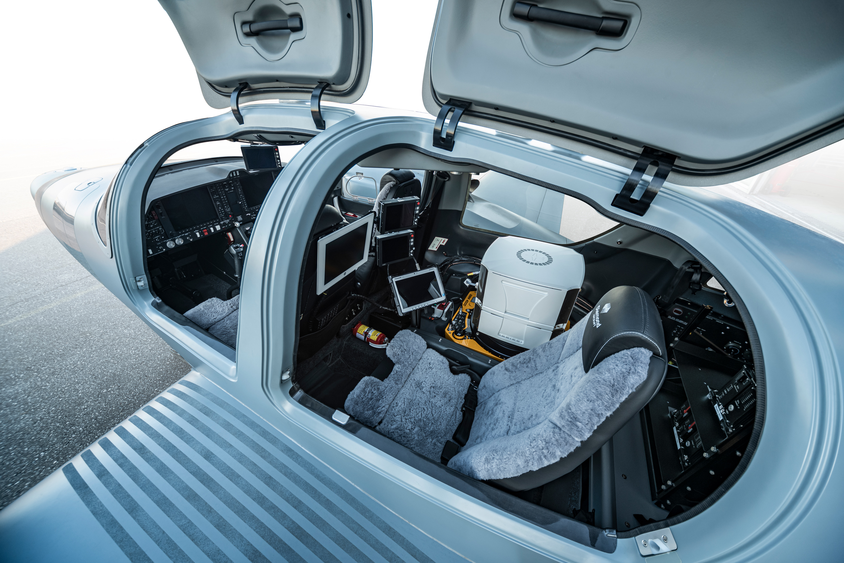 DA62 MPP – The next special mission experience - Diamond Aircraft ...