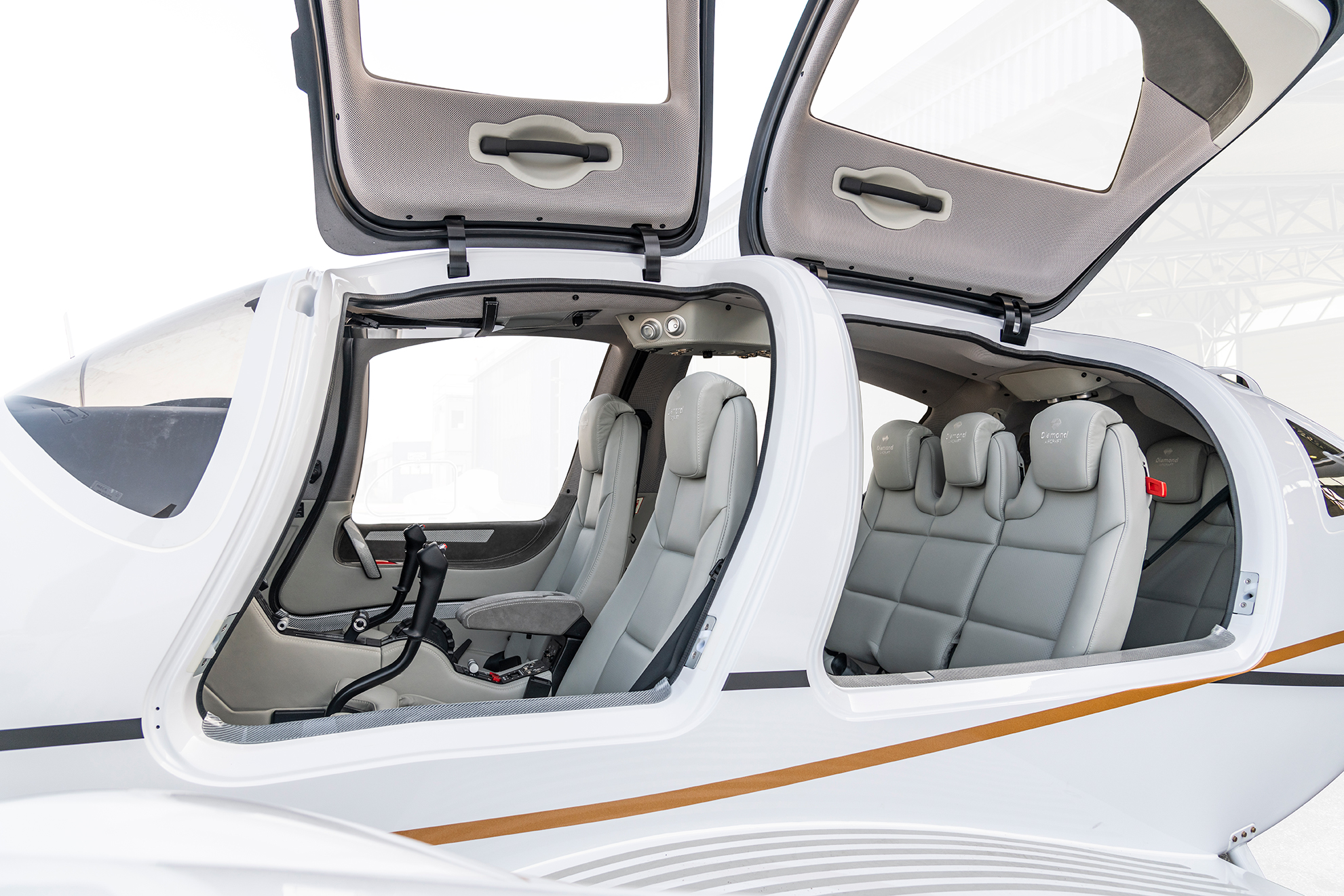 DA62 – The ultimate flying machine - Diamond Aircraft Industries