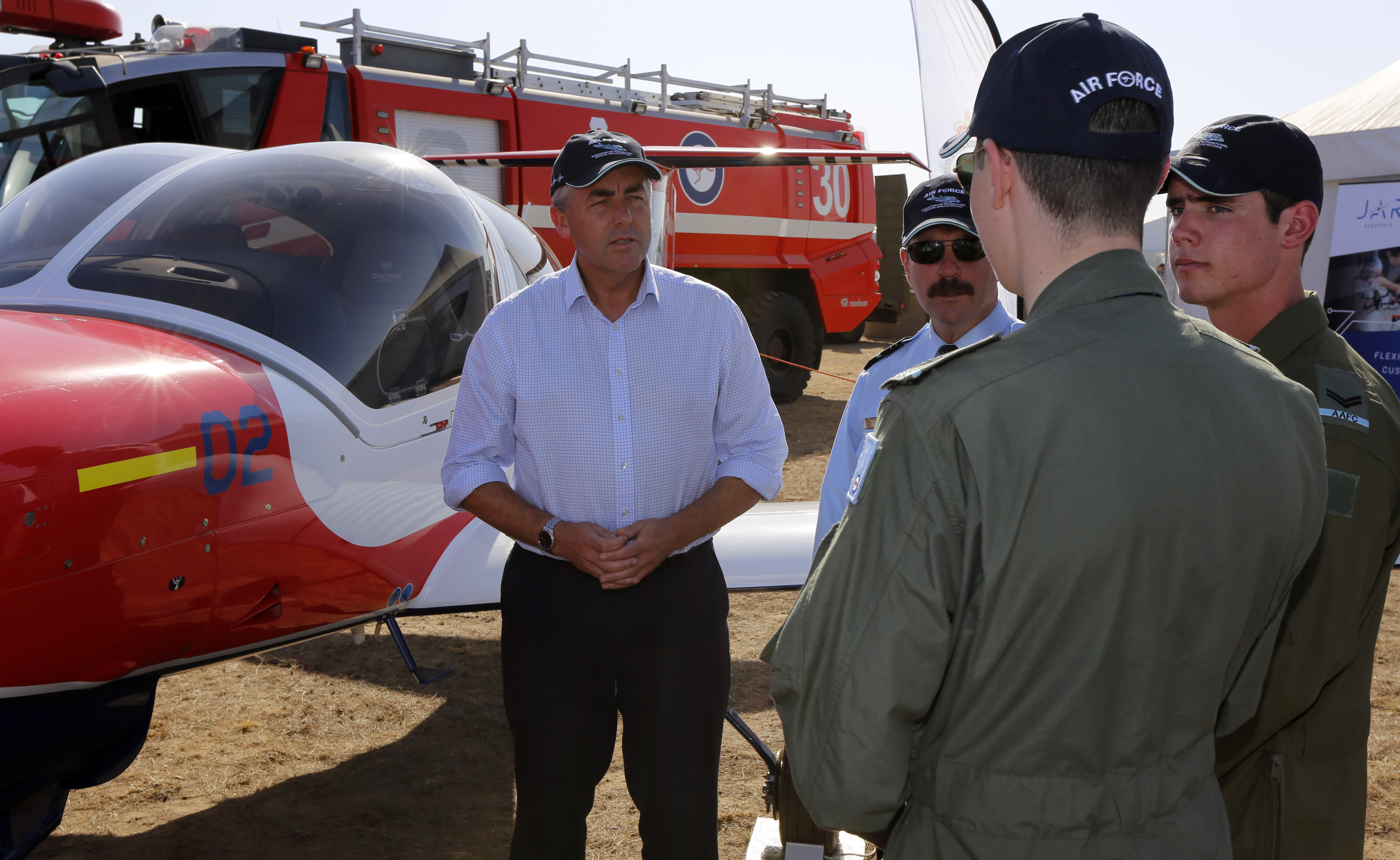 Flight School Concept - Diamond Aircraft Industries